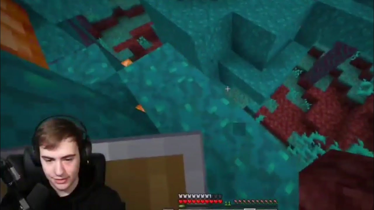 Dream gives 1000 subs to sapnap - YouTube