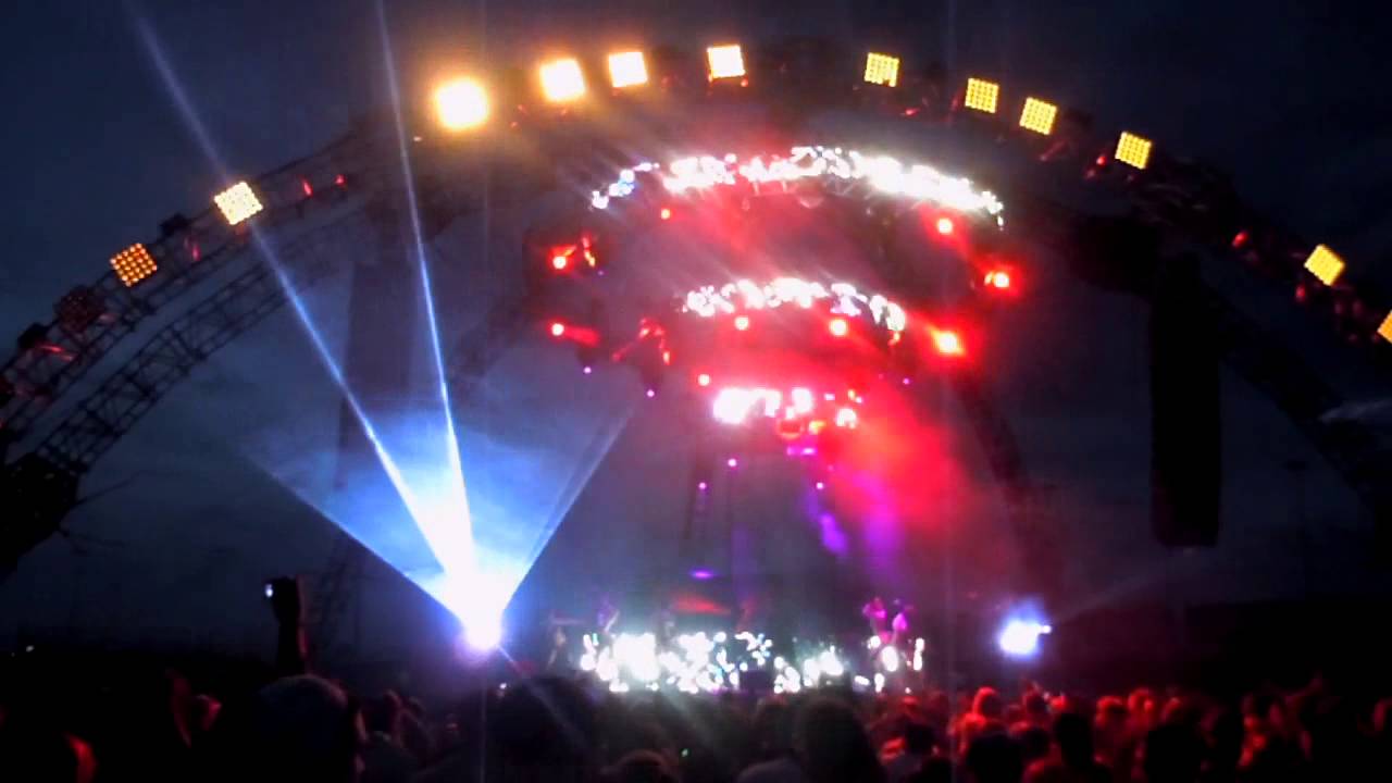 S.P.Y at EDC Chicago 2013 - YouTube