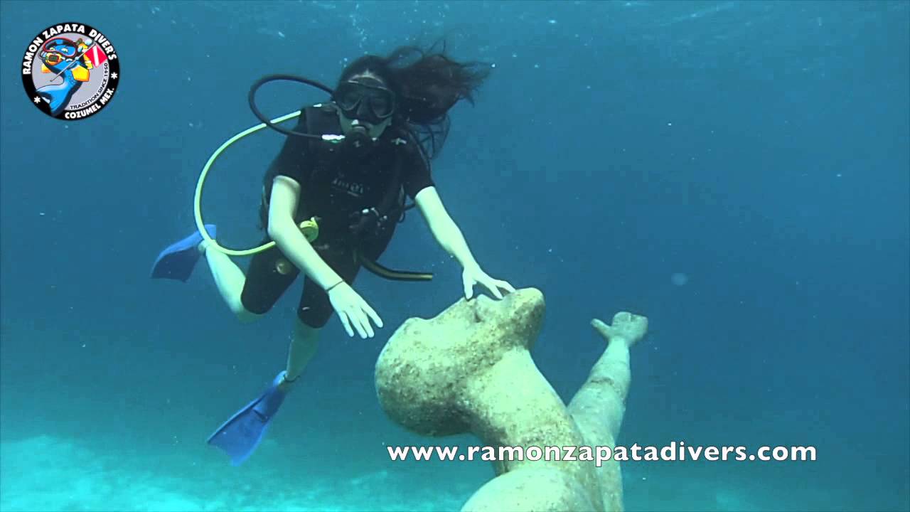 Discover Scuba Diving in Chankanaab - YouTube