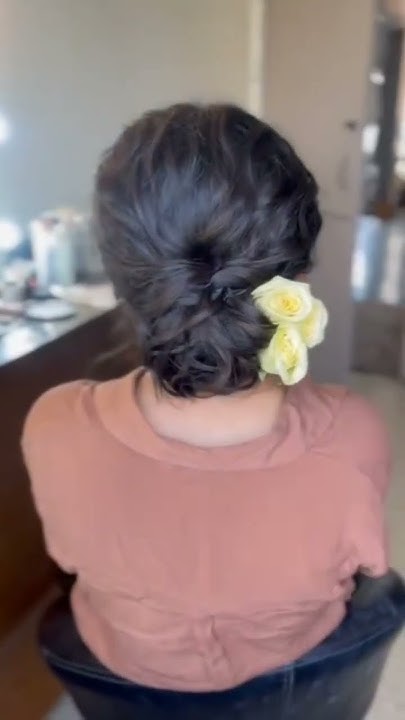 Quick messy bun hairstyle tutorial | Easy messy bun tutorial # ...