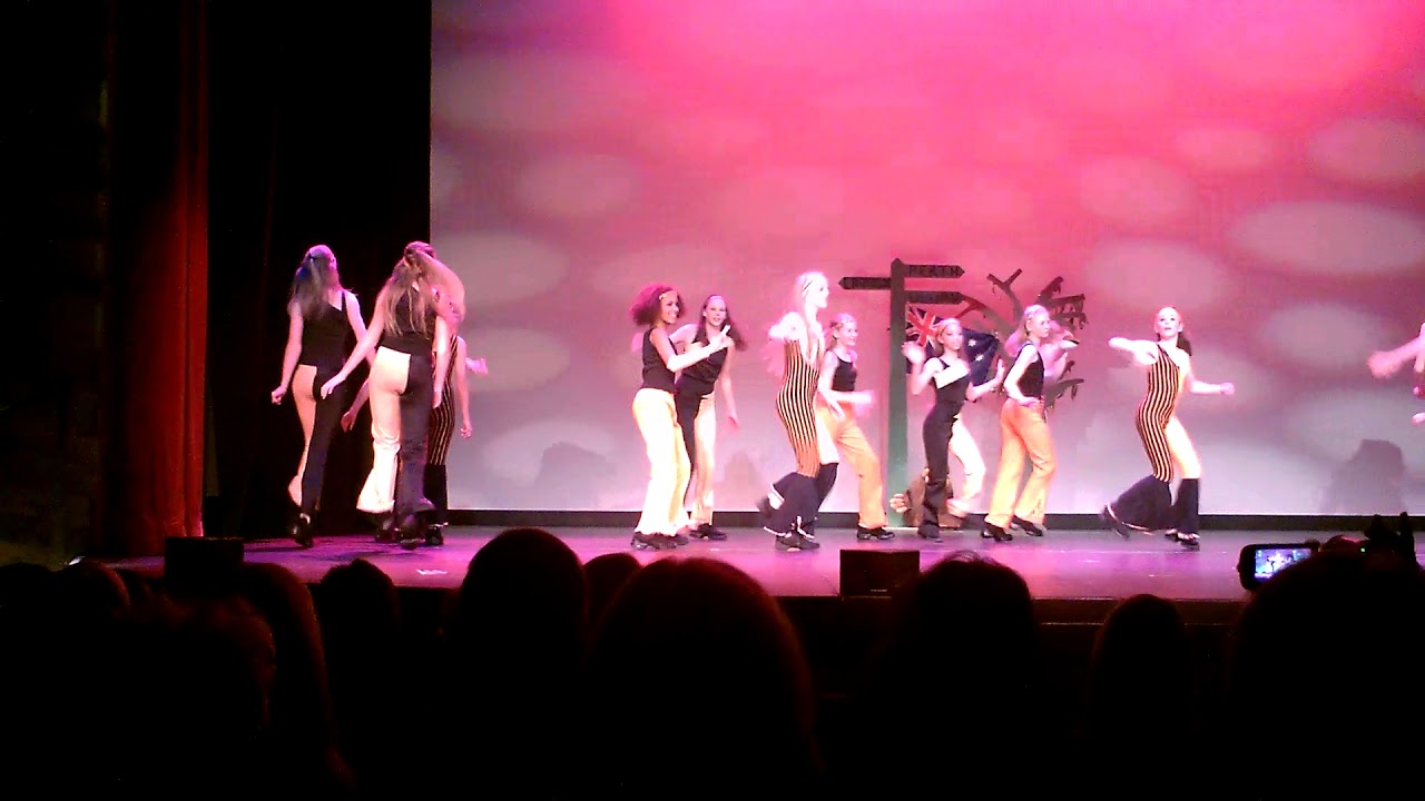 Shake your groove thing - YouTube