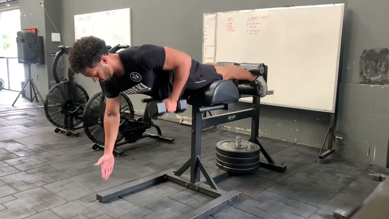 GHD One Arm Row Hip Extension // Remada Unilateral no GHD - YouTube