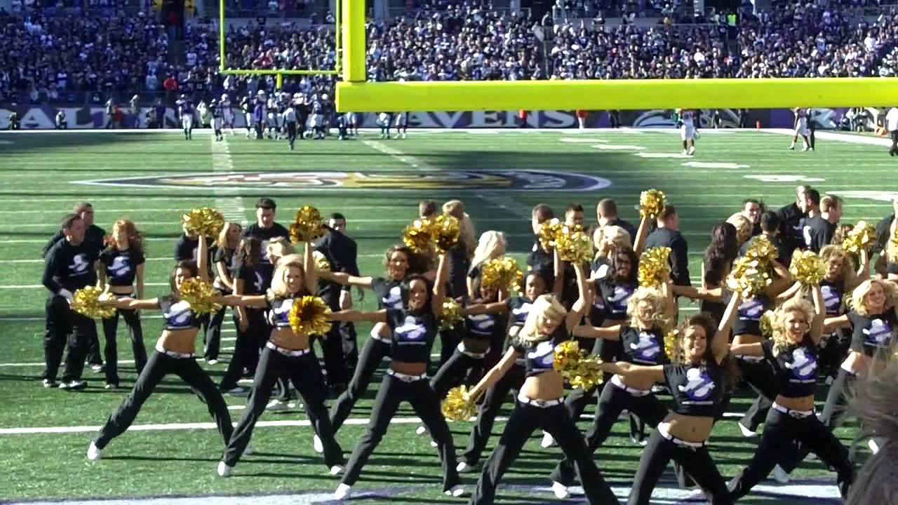 Baltimore Ravens's cheerleaders. - YouTube