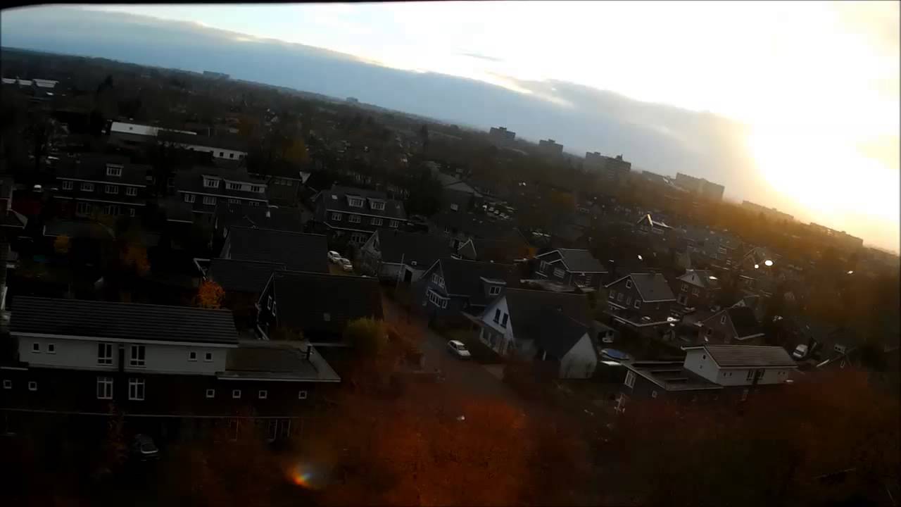 Mobius actioncam onder Skywalk Butterfly quadcopter - YouTube