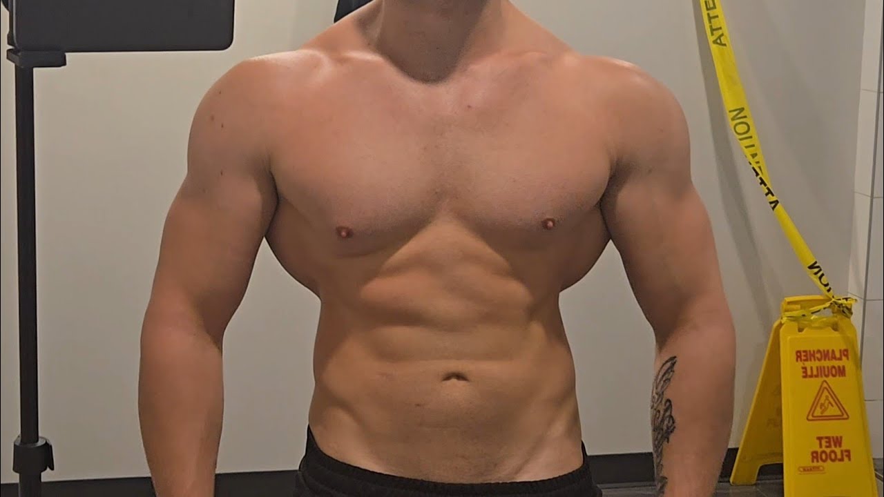 Cut Day 21 - Post Workout Shoulders Pump - YouTube