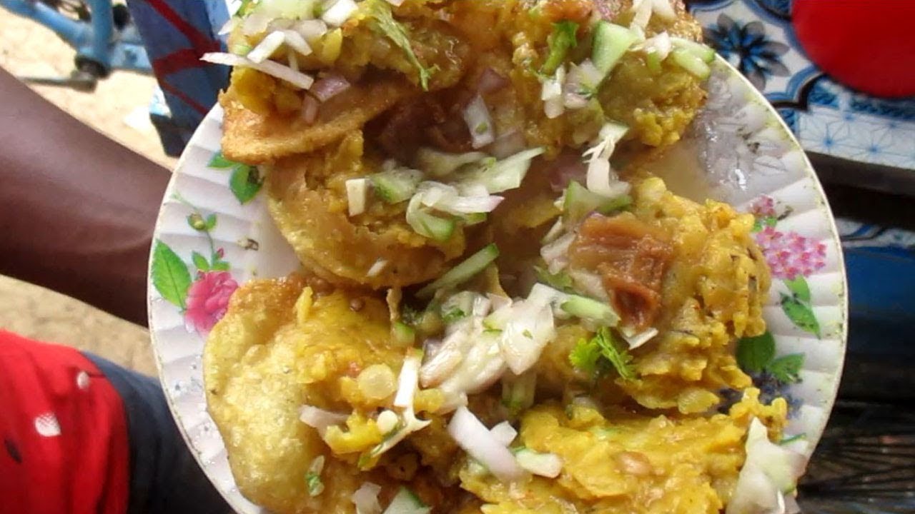 Bengali Street Food - Pani Puri/Puchka -Delicious Gol Gappa | Street ...