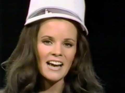 Sandi and Sally with Leaving on a Jet Plane. - YouTube