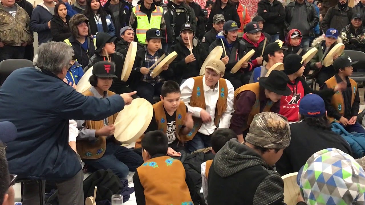 Behchoko Handgames Dec.28/17 - YouTube