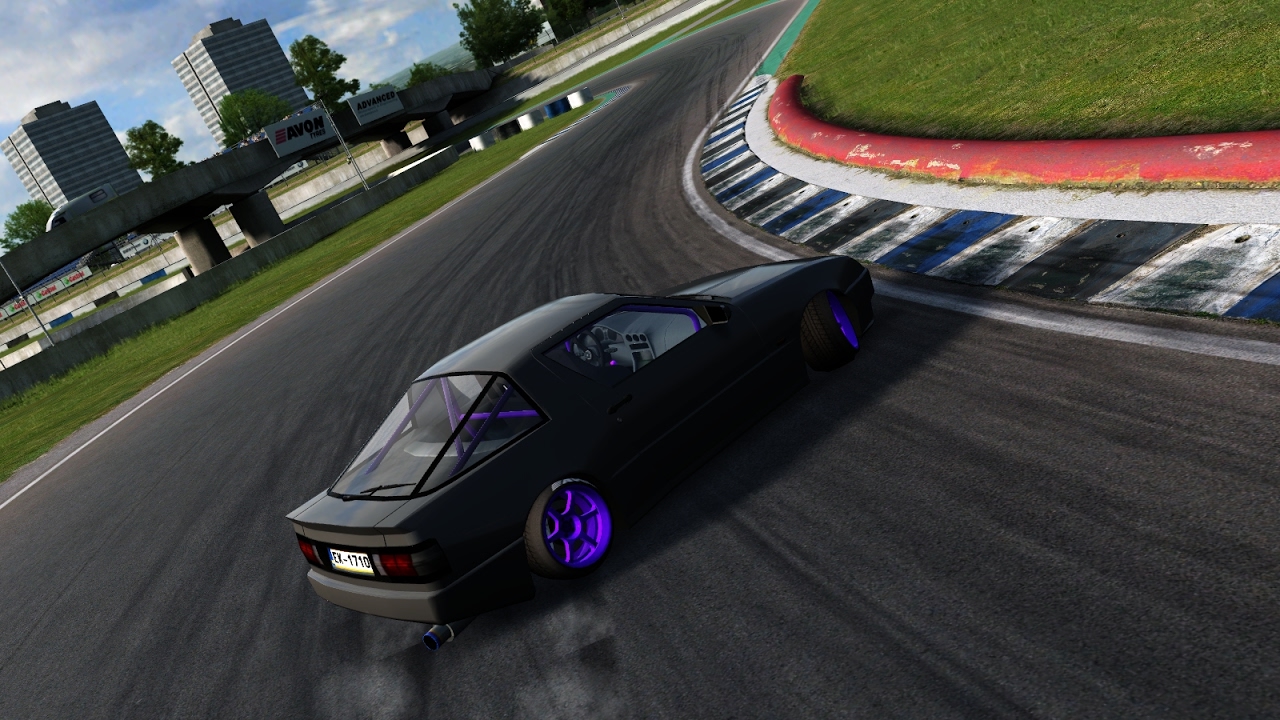 LFS - XRG Drifting on New Blackwood - YouTube