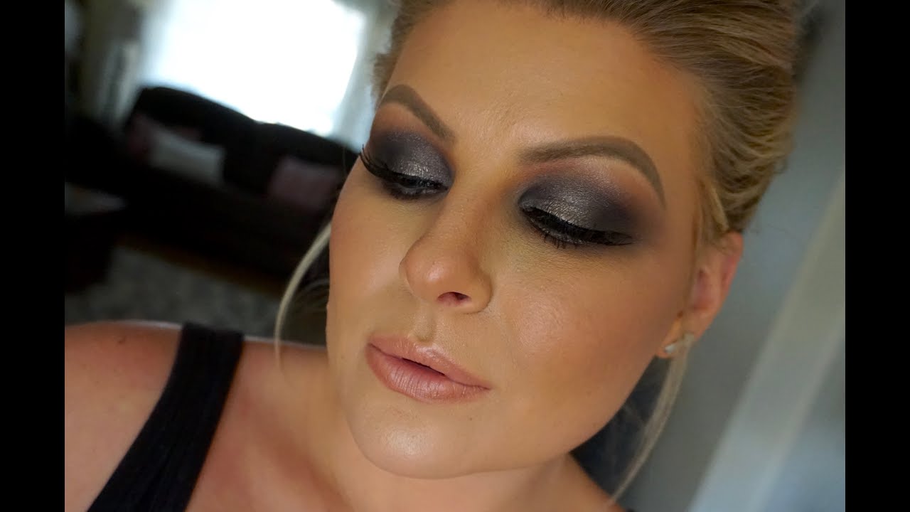 How To: Black Glam Smokey Eye Makeup Tutorial : Fall or Halloween ...