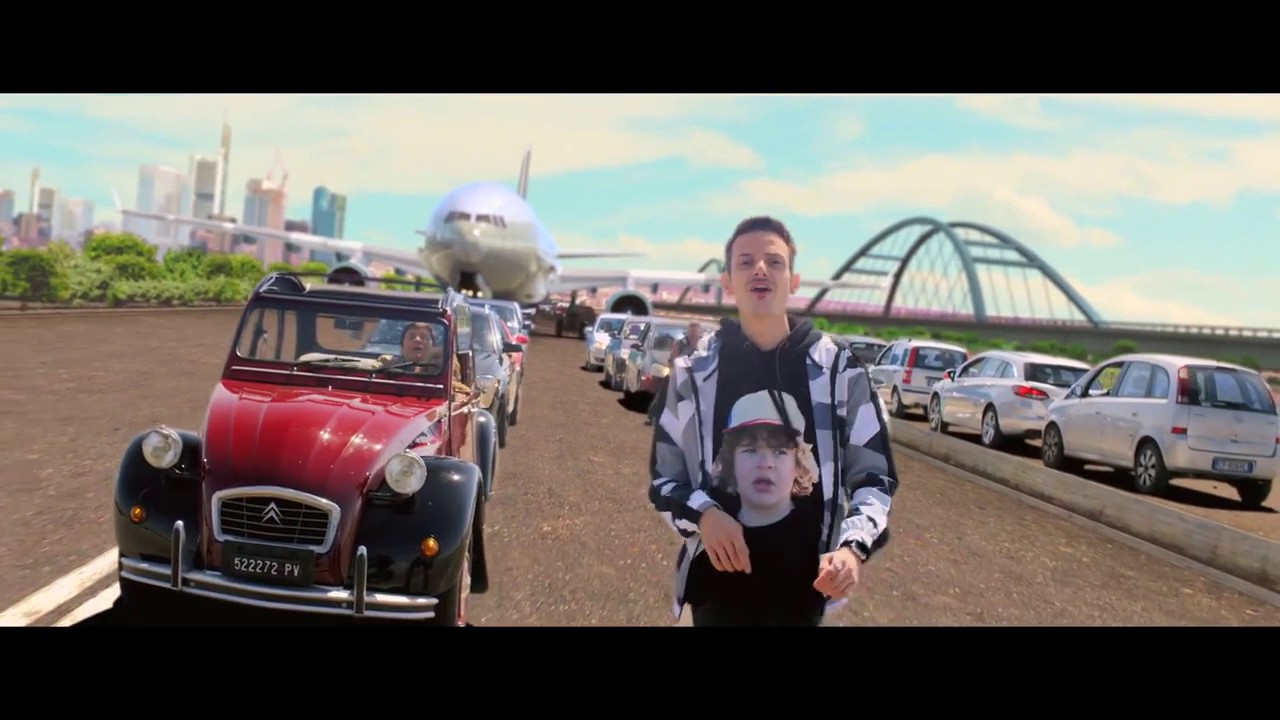 Fabio Rovazzi feat Gianni Morandi Volare Official Video - YouTube