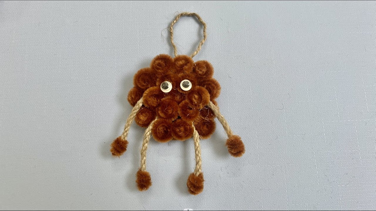 DIY keychain from pipe cleaner wire , DIY cute keychain - YouTube