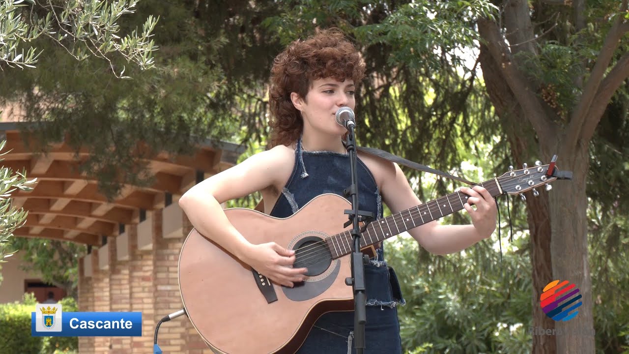 ANNE LUKIN - Concierto - YouTube