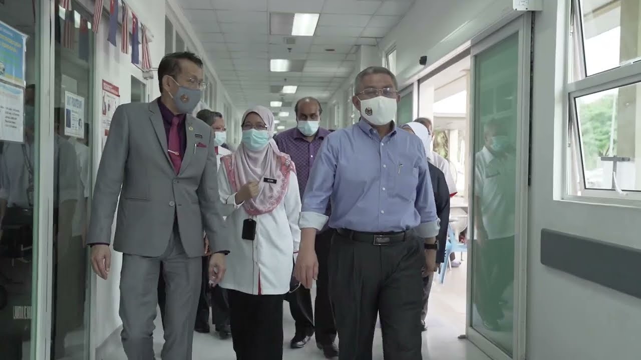 Majlis Penyerahan Tabung Bantuan Perubatan Hospital Enche Besar Hajah ...