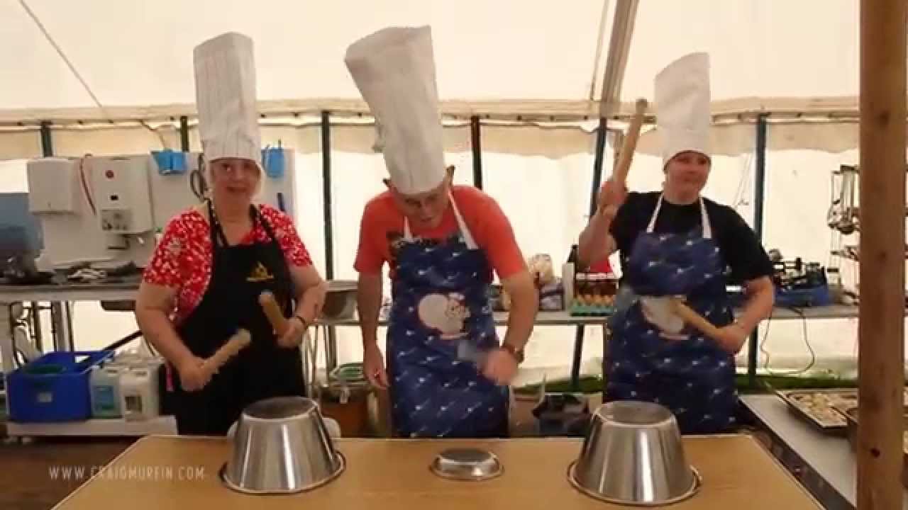 Derby Kids' Camp does 'Happy'! 2014 - YouTube