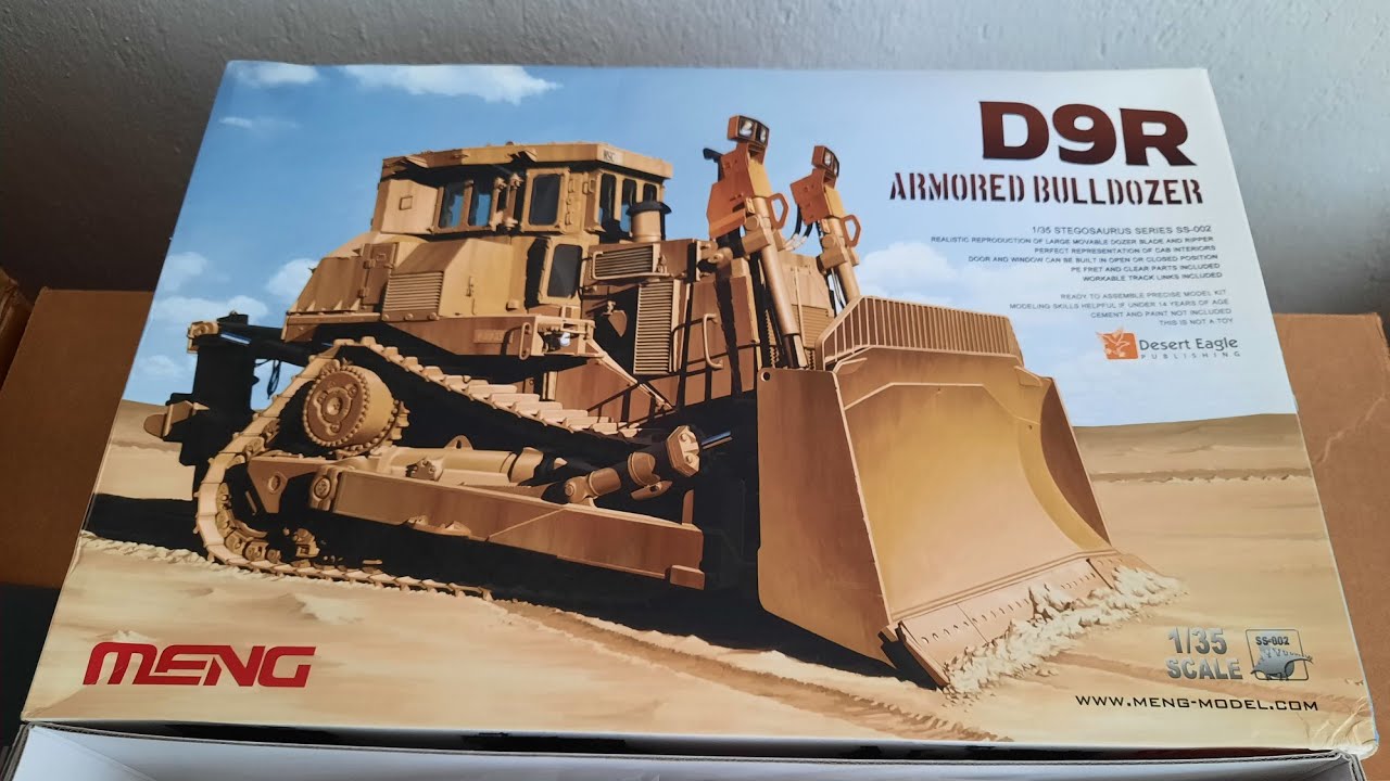 Meng model d9 armored bulldozer 1/35 #caterpillar - YouTube