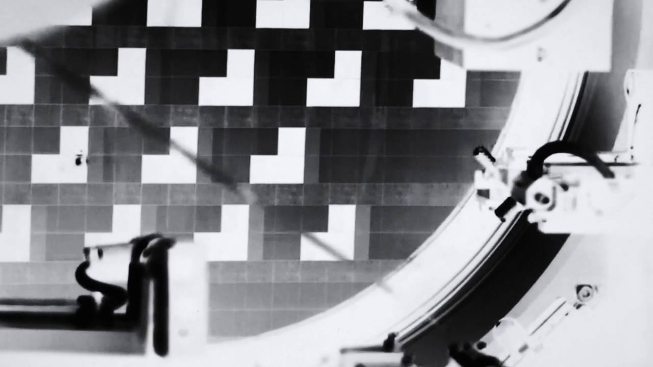 Roberto Auser - Fearless - YouTube