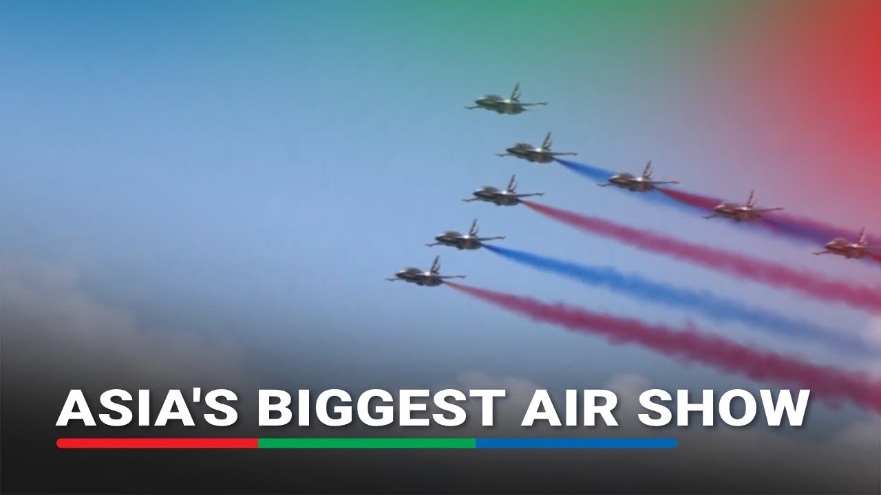 Aerobatics fill Singapore skies as Asia's biggest air show starts | ABS ...