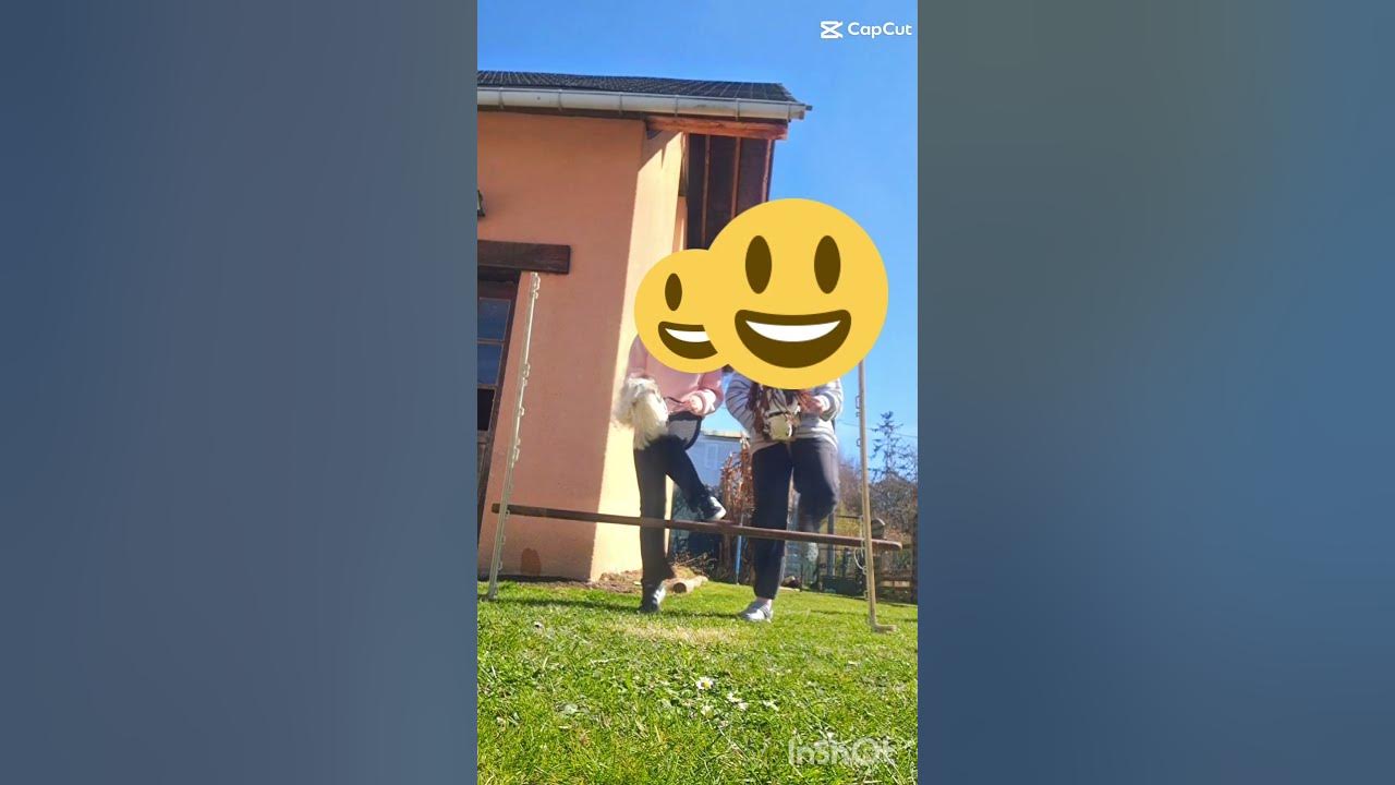 ont n’à sauter an même temps c’est ma copine qui est au centre de auquainville - YouTube