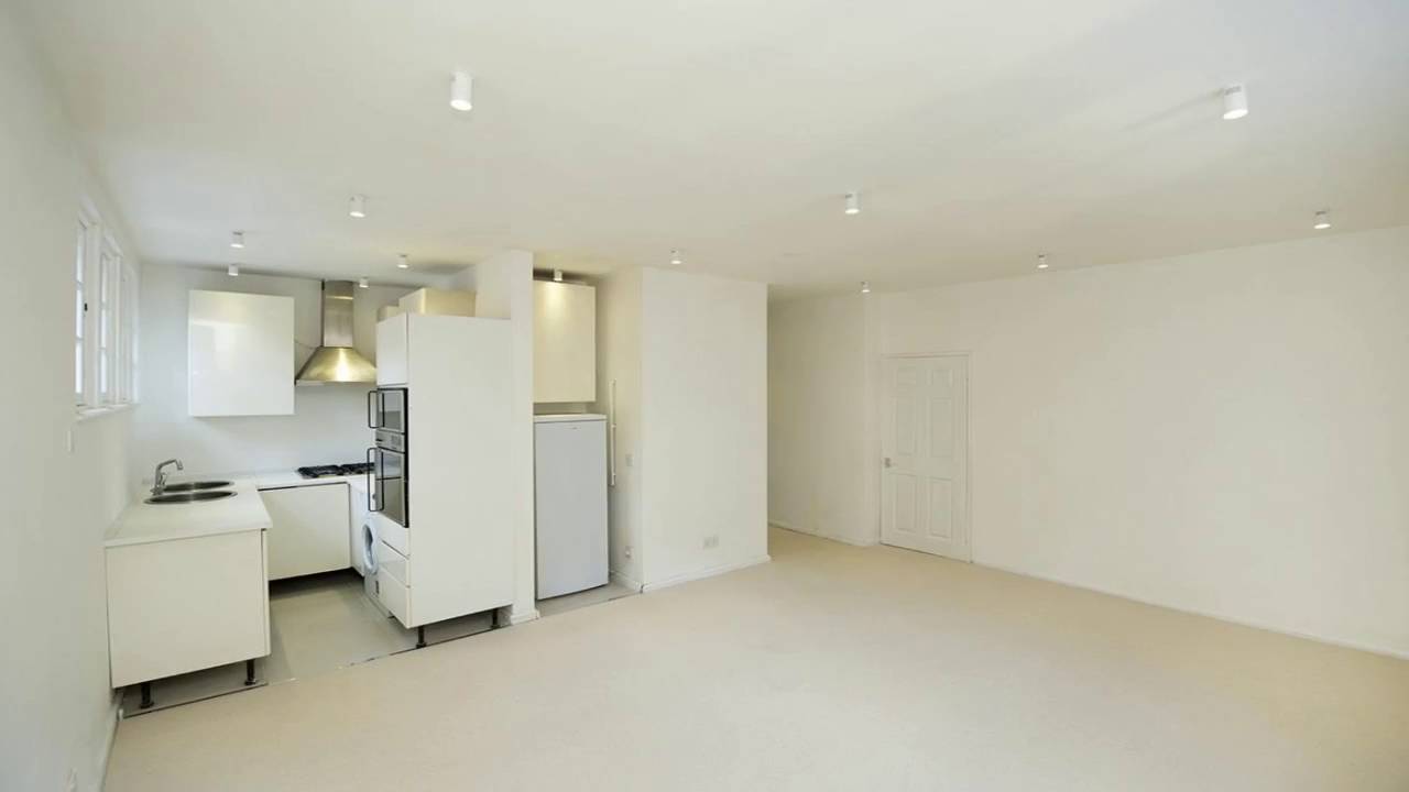 3 bedroom property for sale in Flaxman Terrace London - YouTube