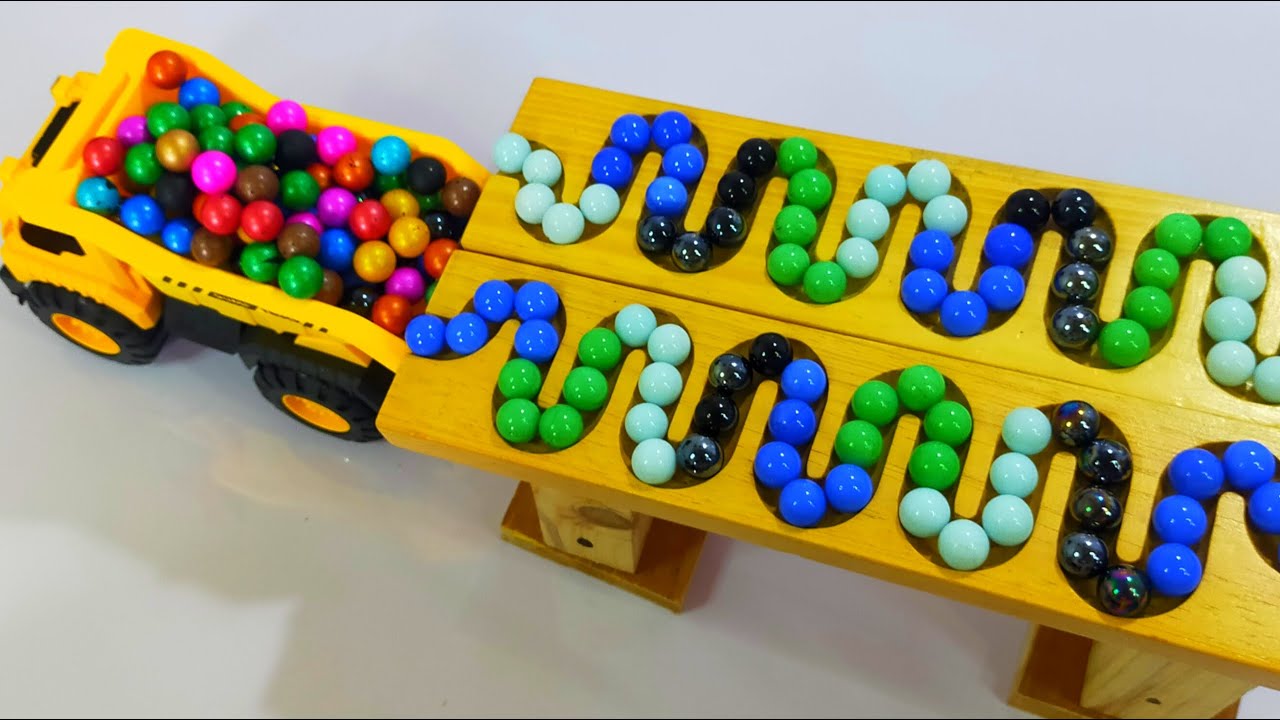 Marble Run ASMR ☆ Wooden Slope & Colorful Marbles♪ - YouTube