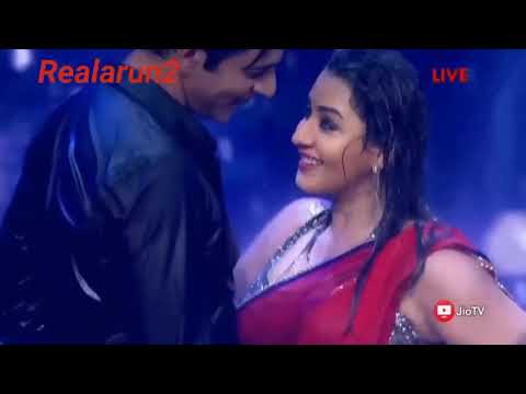 Shilpa Shinde and Sunil Grover Rain Dance Hot Video Jio Dhan Dhana Dhan IPL 2018 Show Full Video
