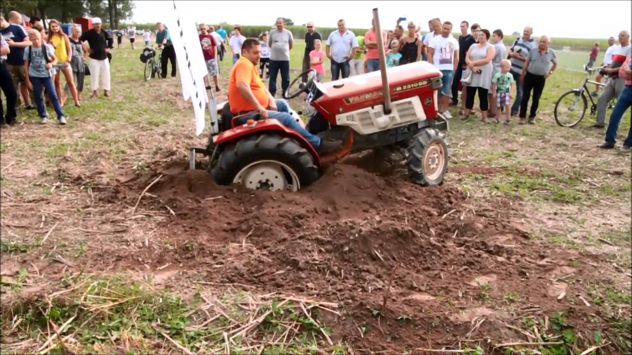 Yanmar YM 2210 BD w akcji - YouTube