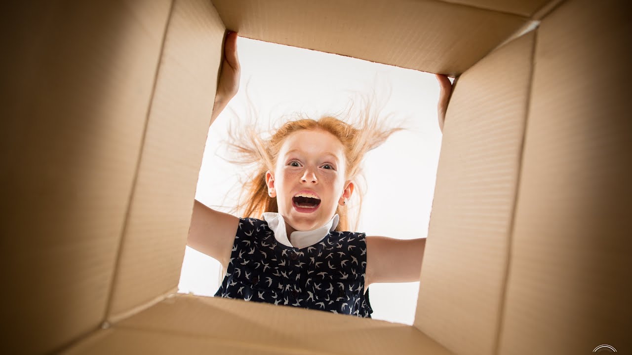 A huge Surprise!! @jhookmagic #happymail - YouTube