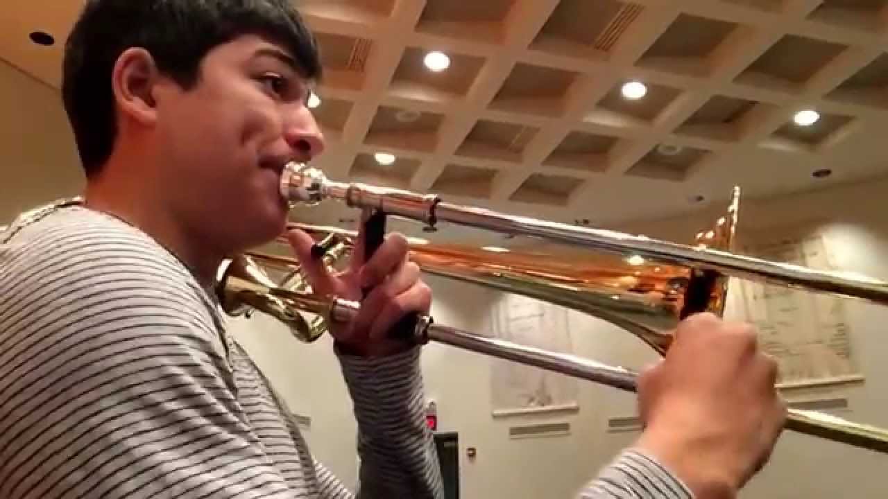 E major scale on trombone - YouTube