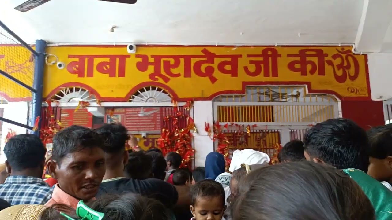 pahle Bhura Dev ke darshan hote hain shakunbhari Devi ke darshan hote hain Mansa Devi ke darshan ...