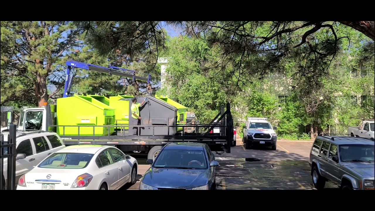 Trash bin swap - YouTube