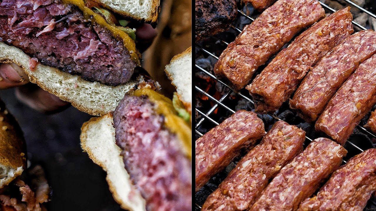 [4K] ♨️🔥 THE MOST DELICIOUS HOMEMADE 🍔 BURGERS ON THE GRILL IN ROMANIA ...