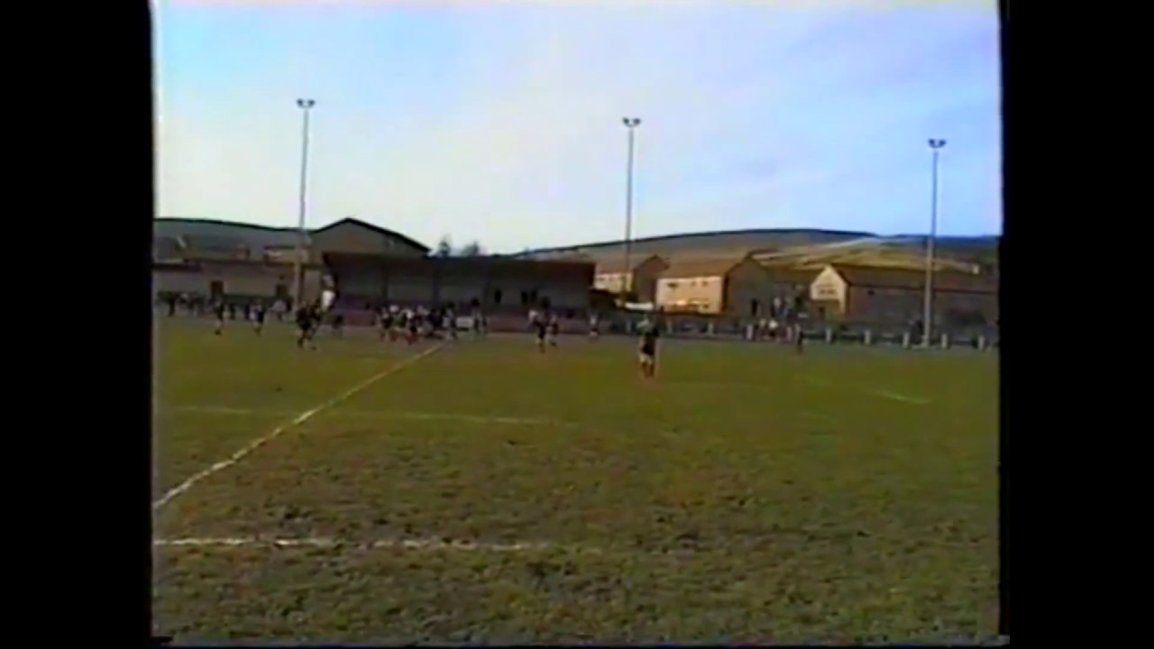 Garndiffaith RFC v New Tredegar RFC - YouTube