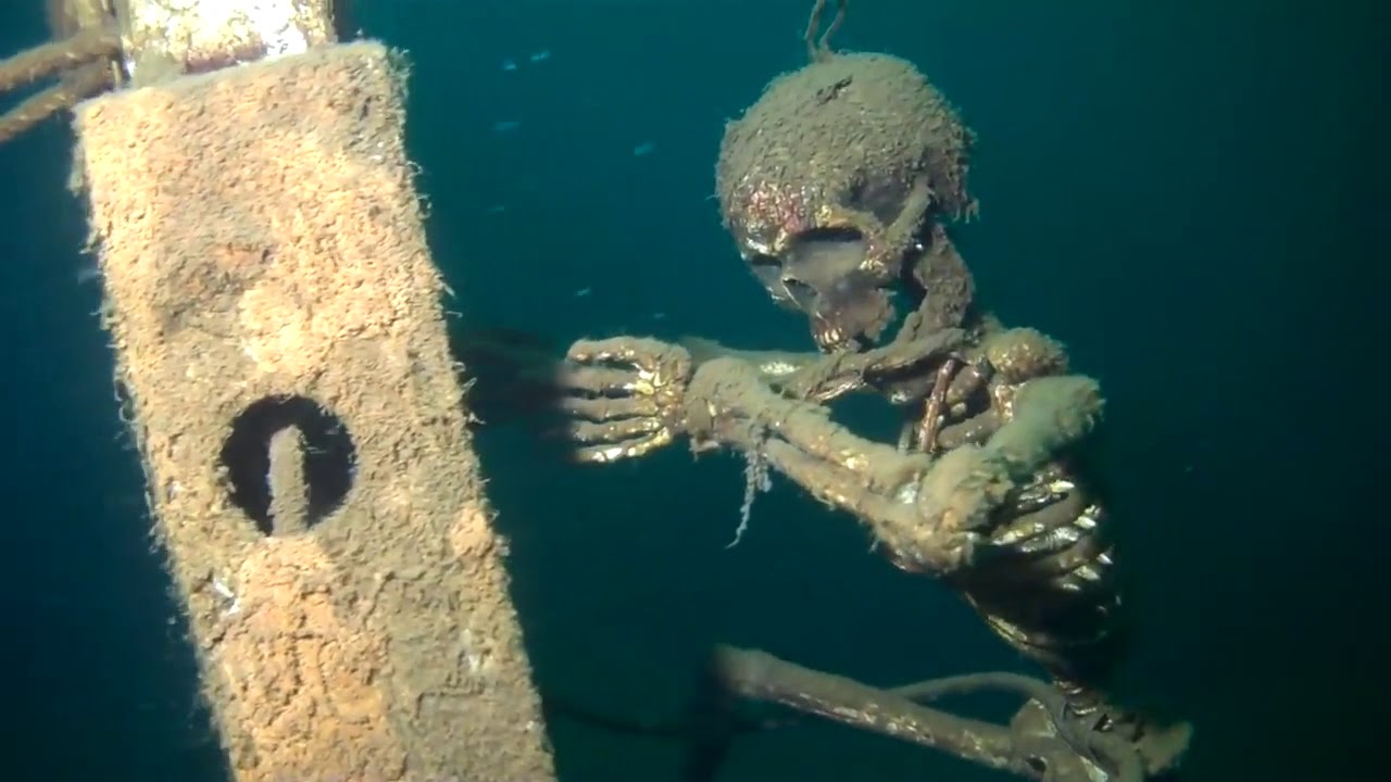 Underwater drive 1|enjoy every moment - YouTube