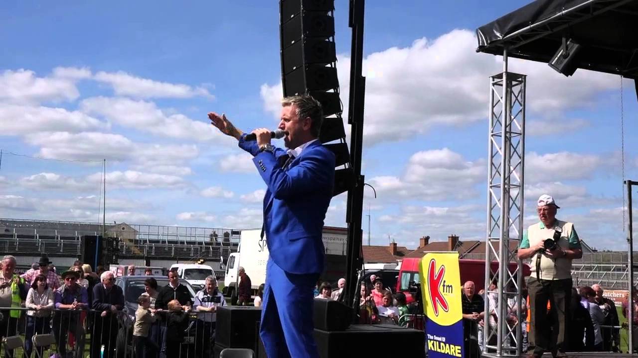 MIKE DENVER LIVE AT KILDARE GAA CONCERT - YouTube