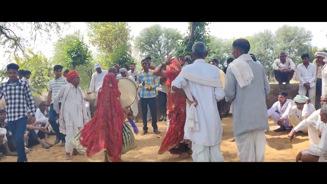 Rajasthani dhamal - YouTube