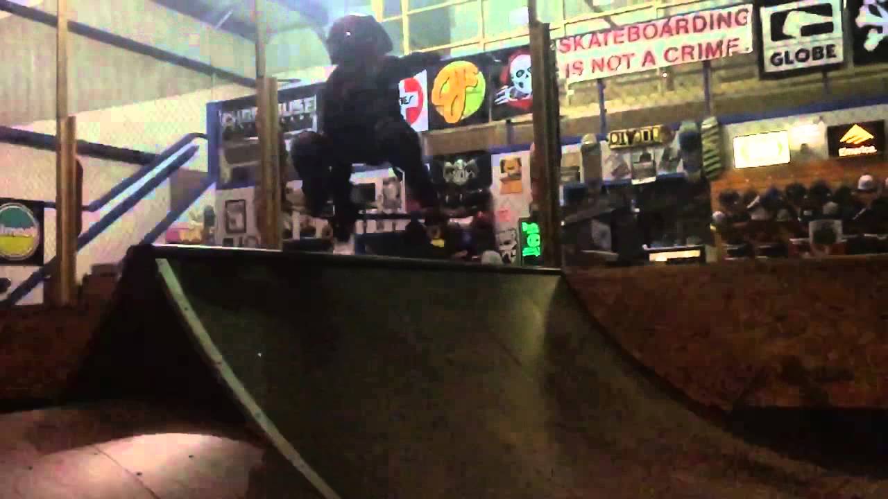 Maxwell at killer skate park and Shop - YouTube