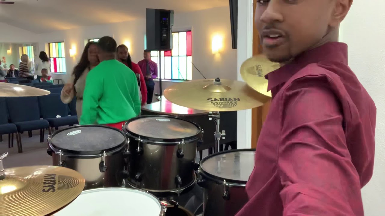 Praise Break - YouTube