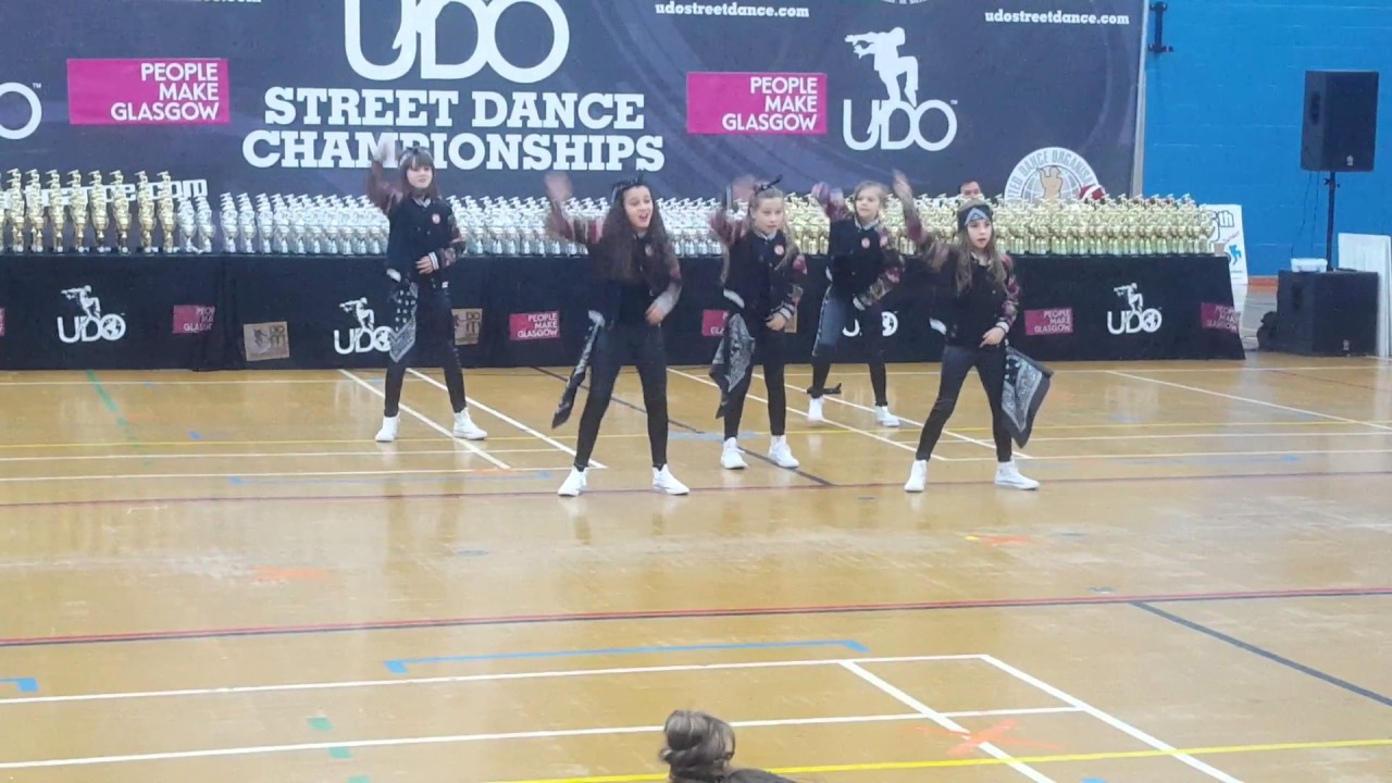 EVOLVE dance crew - YouTube