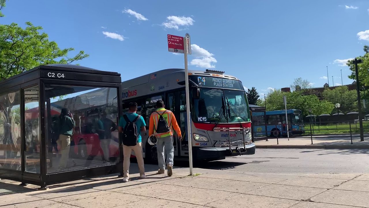 WMATA Articulated bus New Flyer XDE60 5464 on Route C4 - YouTube
