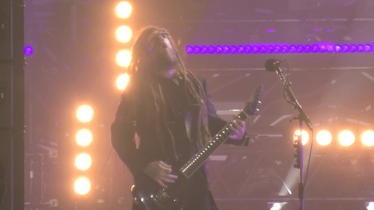 Korn LIVE Cold - Prague, Czech Republic 2022 - YouTube