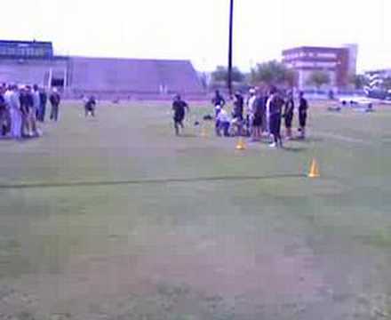 USF's Trae Williams runs cone drill - YouTube