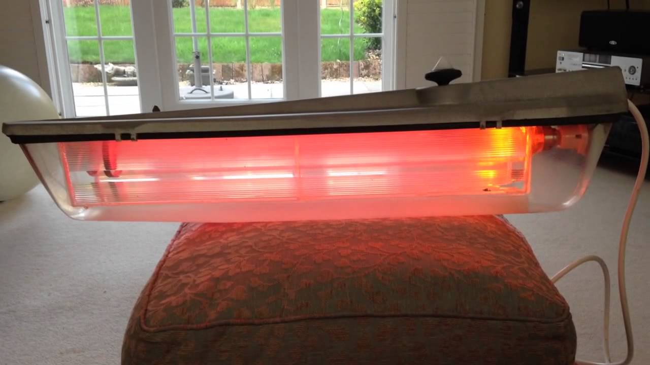 Milton Keynes Eleco GR150 135w sox street light lantern - YouTube