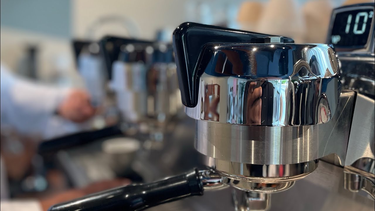 MVP hydra synesso coffee machine - YouTube