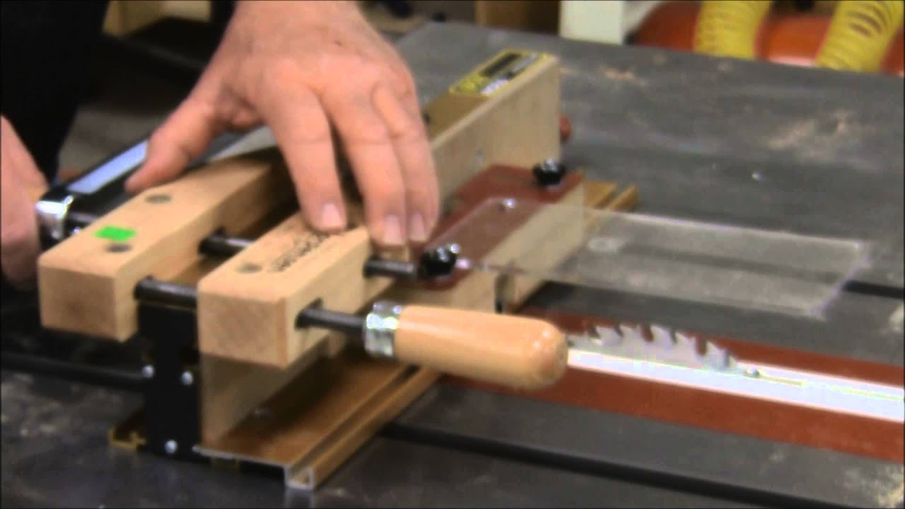 2013-07-20 Using the Incra iBox Jig by Ralph Thorne (1h05m49s) - YouTube