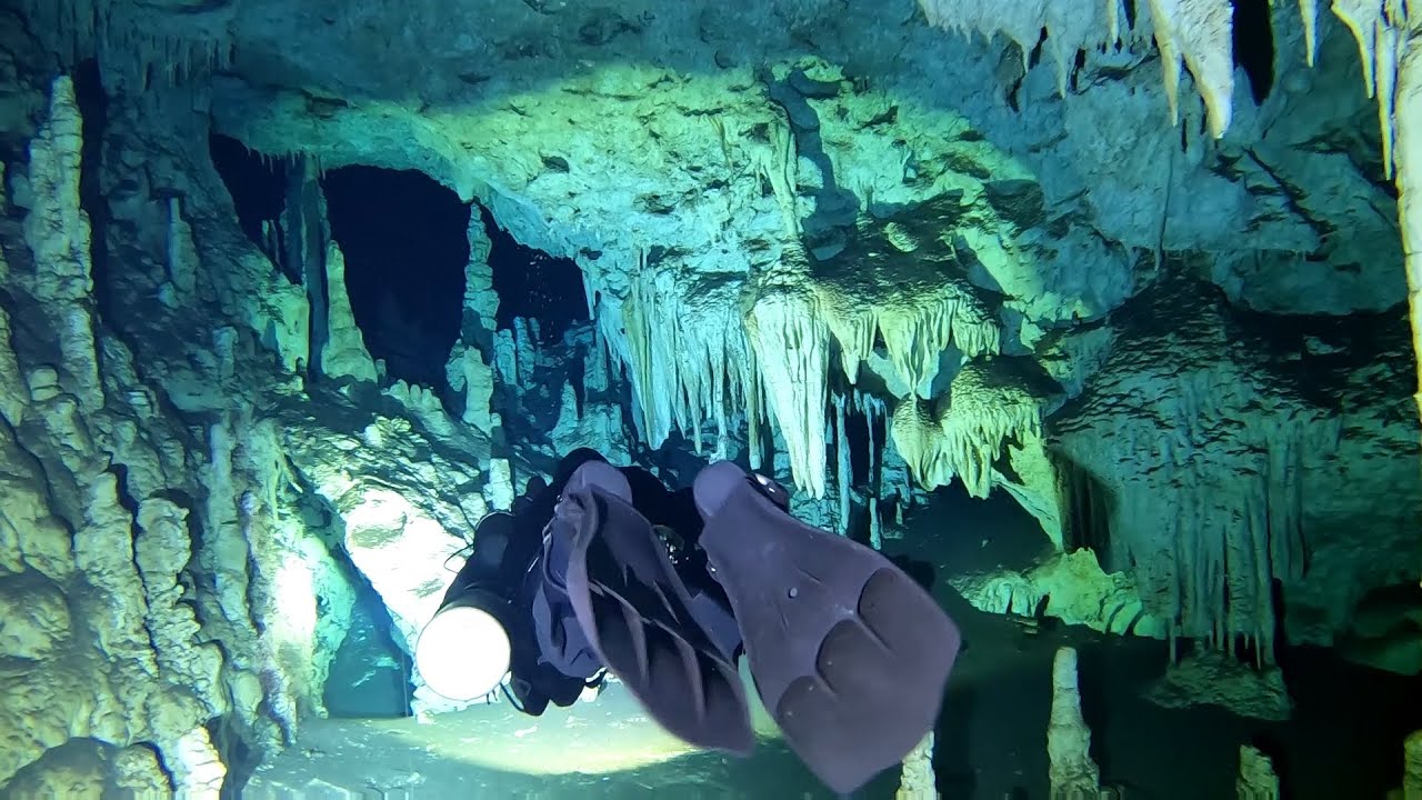 Cave diving Mexico - Cenote Kalimba to Cenote Ho -Tul - YouTube