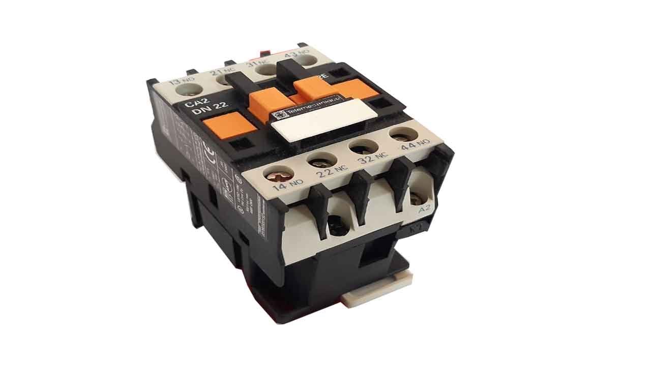 #Telemecanique CA2 DN22 Contactor Repairs - YouTube