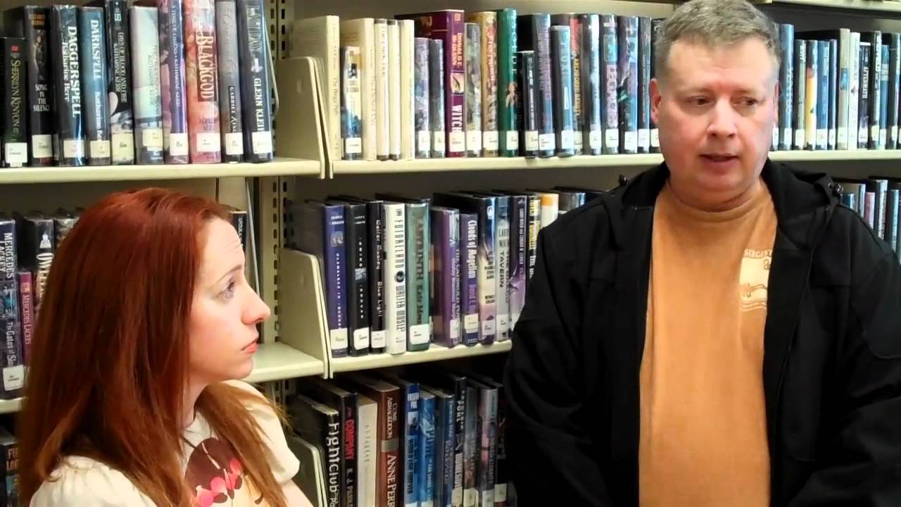 Meredith Interviews Author Tim Dorsey About Florida & Libraries - YouTube