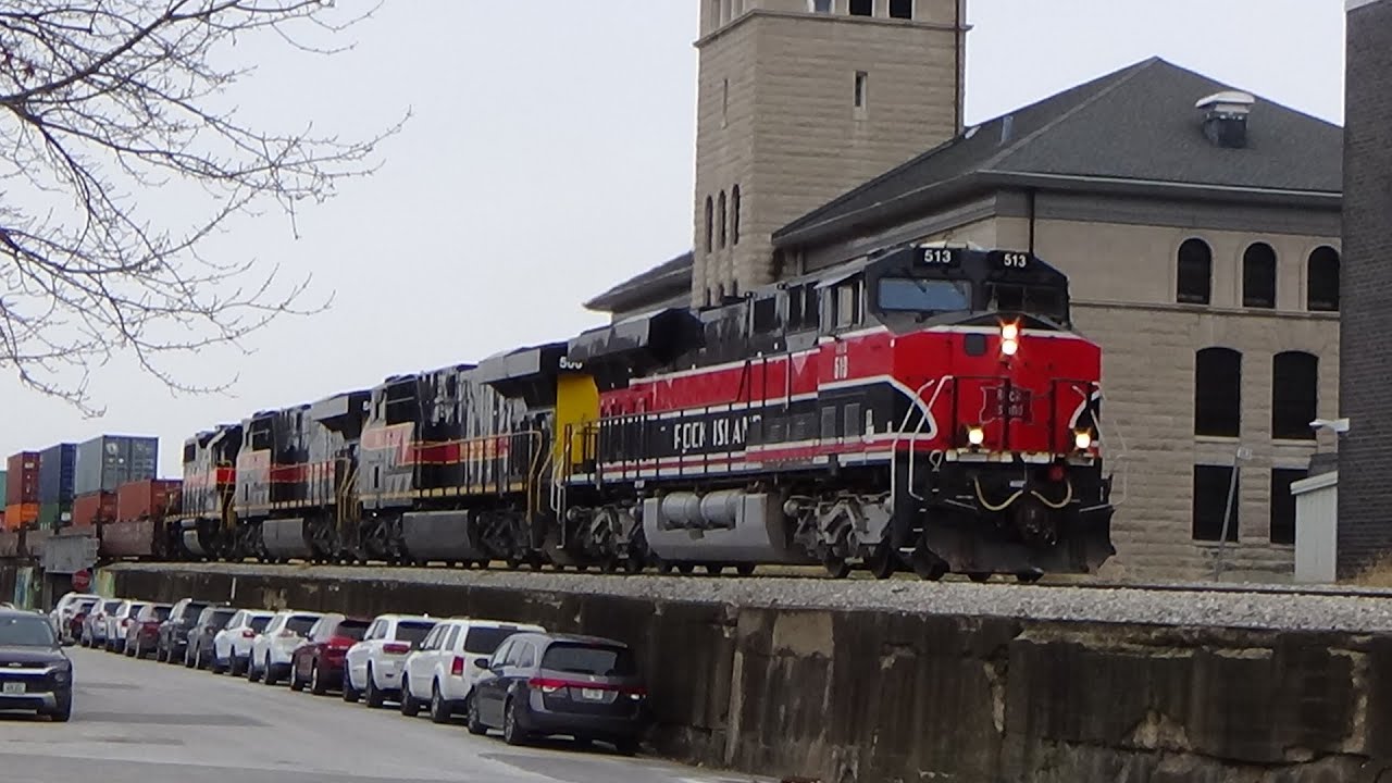 IAIS #153 0900 Silvis Switch IAIS #513 Rock Island Heritage BICR ...