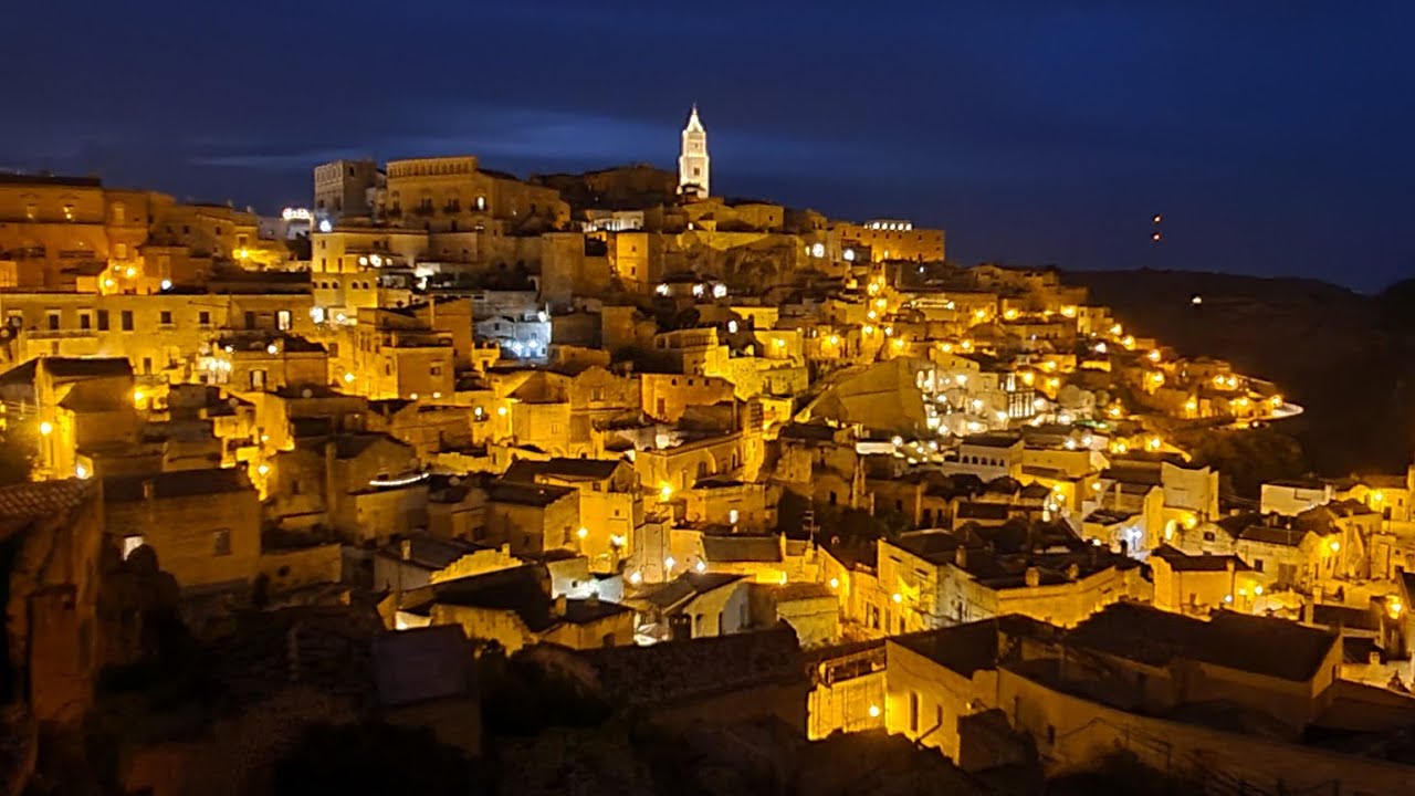 Matera at Night, City of Caves Sassi Di Matera spectacular night time ...